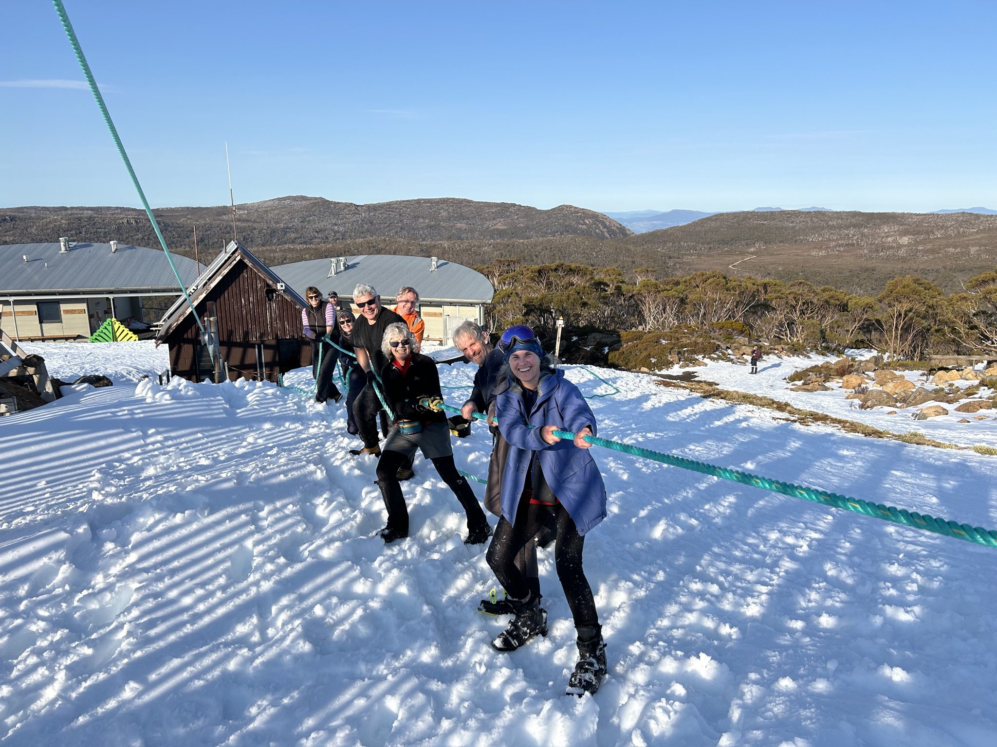 Mount Mawson – Ski & Board in Southern Tasmania – A Club Field, run by ...